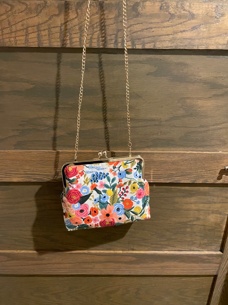 Kiki & Syds Everyday Clutch Purse garden Party in Cream - Etsy