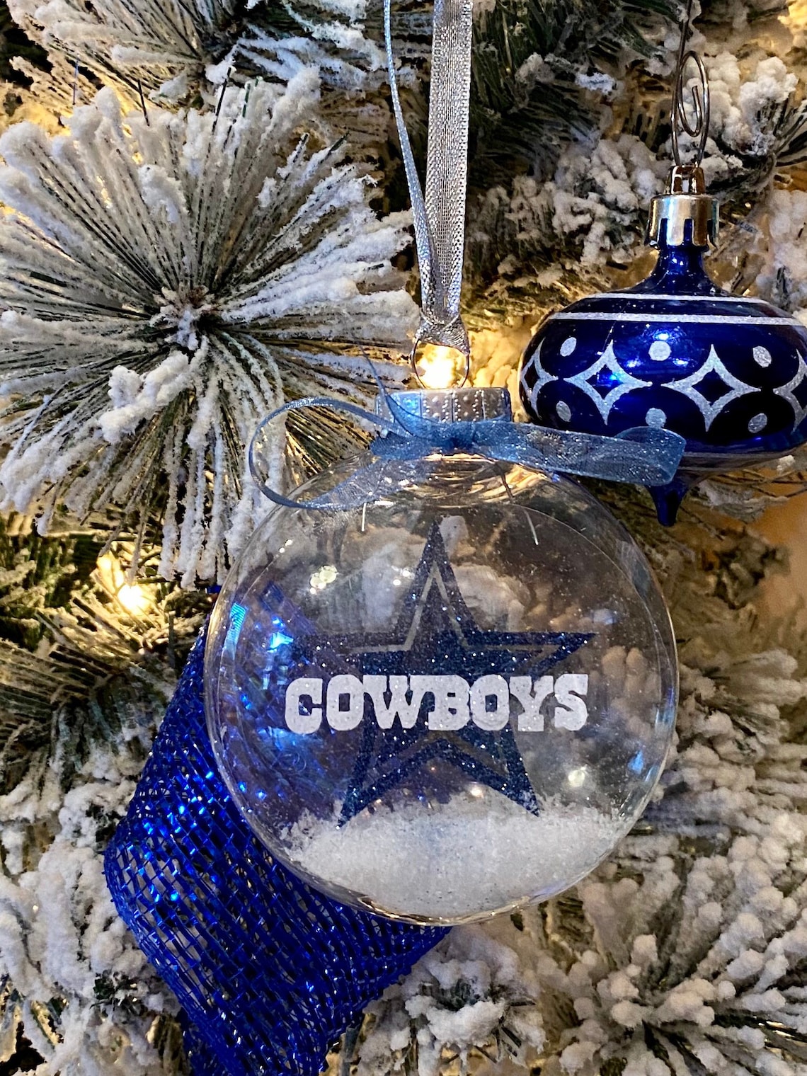 Dallas Cowboys Glitter Floating Christmas Tree Ornament | Etsy