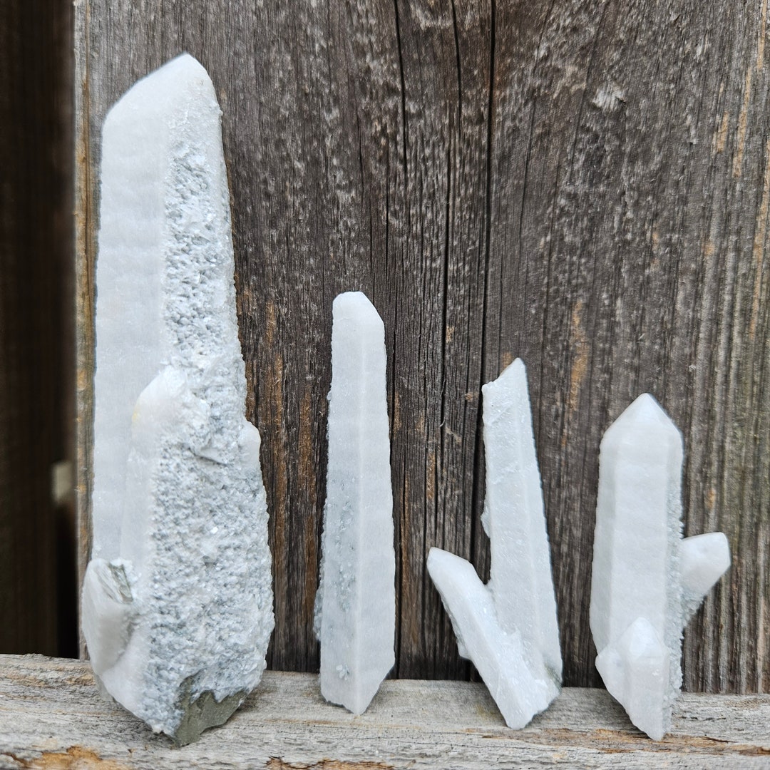 Porcelain Quartz Points, Chlorite Included Quartz Points, Snow Quartz ...