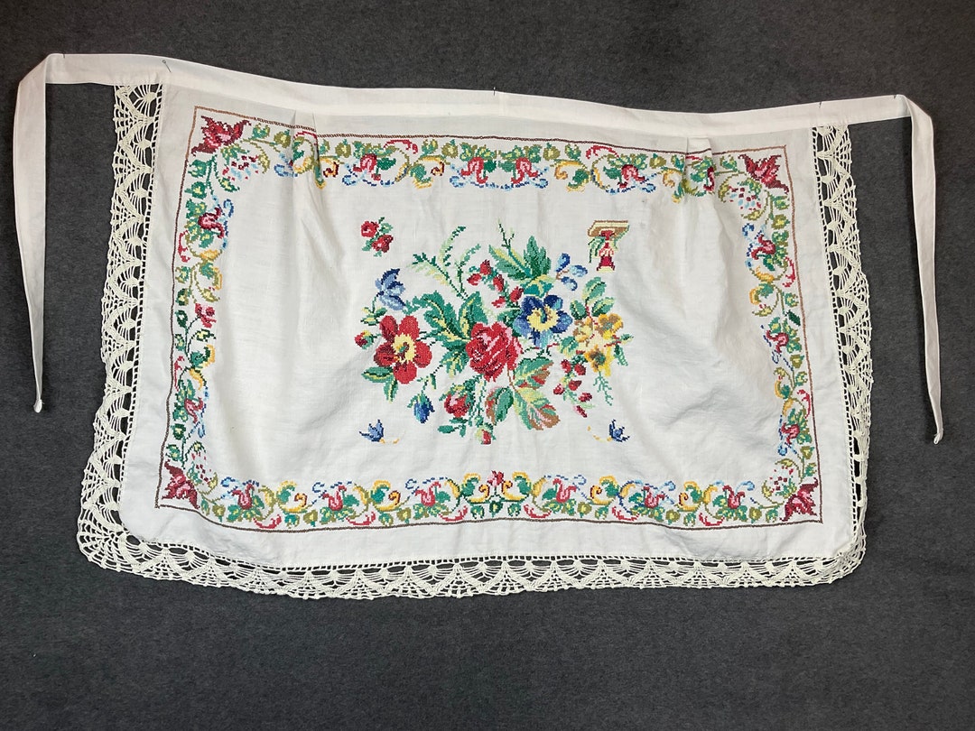 Vintage Embroidered Apron Half Apron Red Blue Flowers Embroidery ...