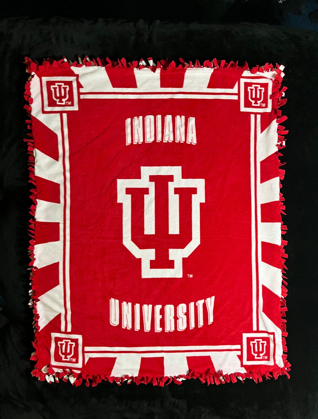 New Large NCAA INDIANA HOOSIERS Pendant Colligate Tied Fleece 2 Sided ...