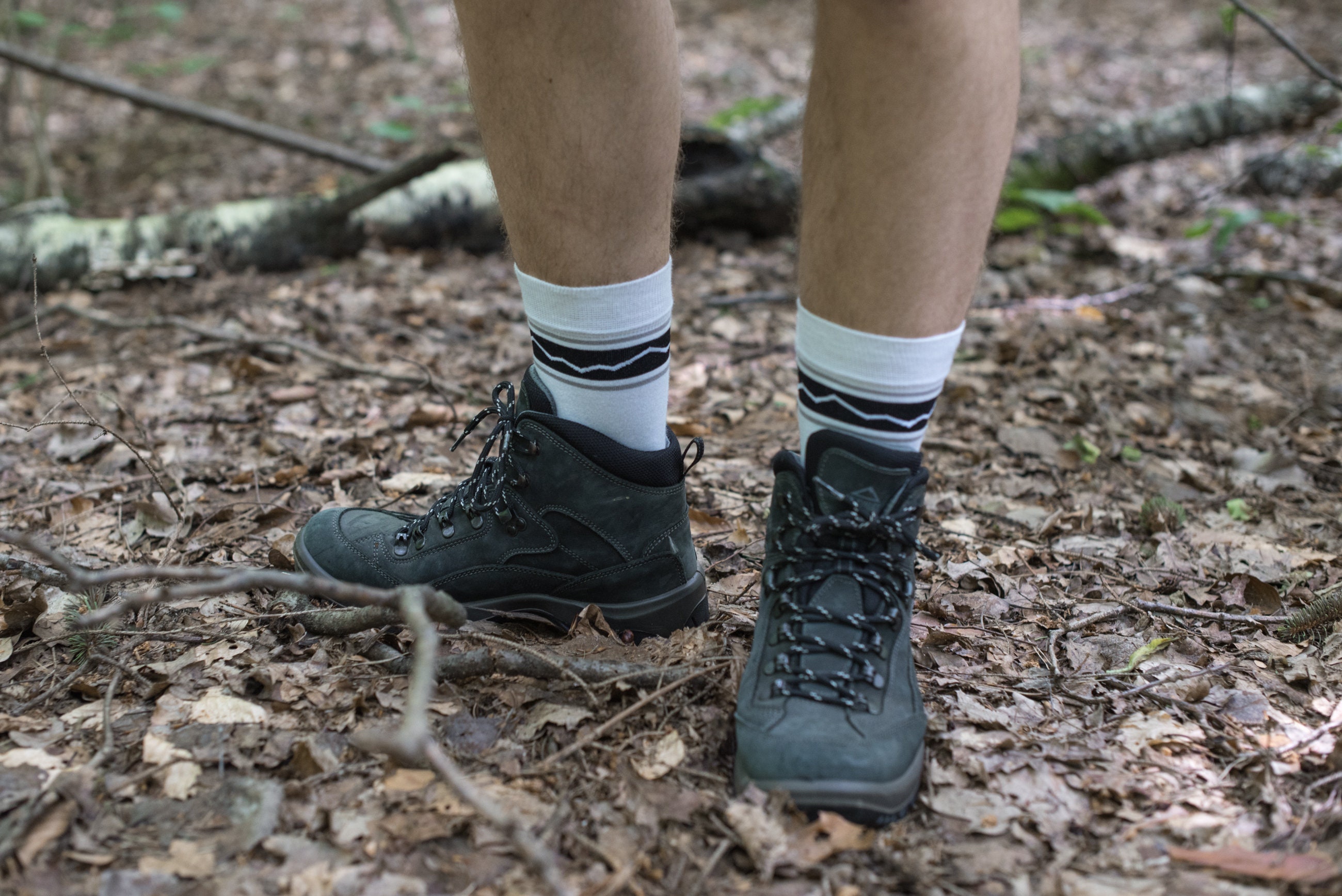 White Retro Look Socks / Urban Hiker Cotton Socks / Casual - Etsy