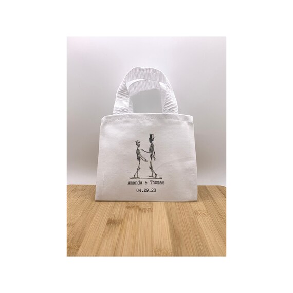 10 Personalized Small White Canvas Favor Bags- Names and Date - wedding ...