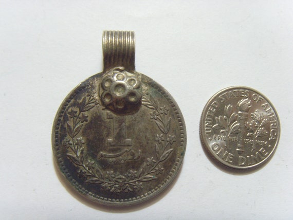 vintage Islamic Crescent Moon Star silver tone tribal… - Gem