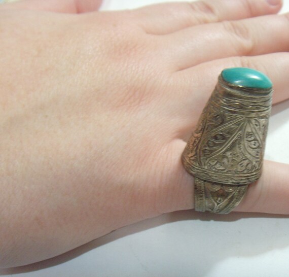 antique high tower 2 inch tall minaret silver oval tu… - Gem