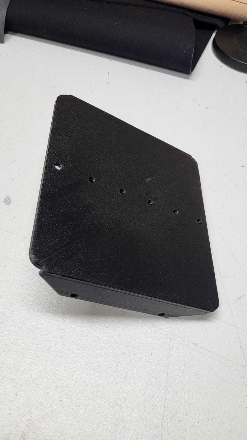 3D Printed Mounting Bracket, Fits Virpil VPC Universal Control Panels ...