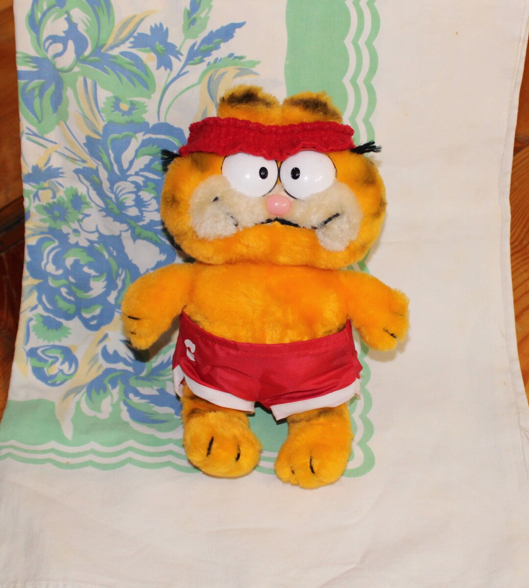 Garfield, Stuffed Garfield Toy, Exercising Garfield, 1981 - Etsy