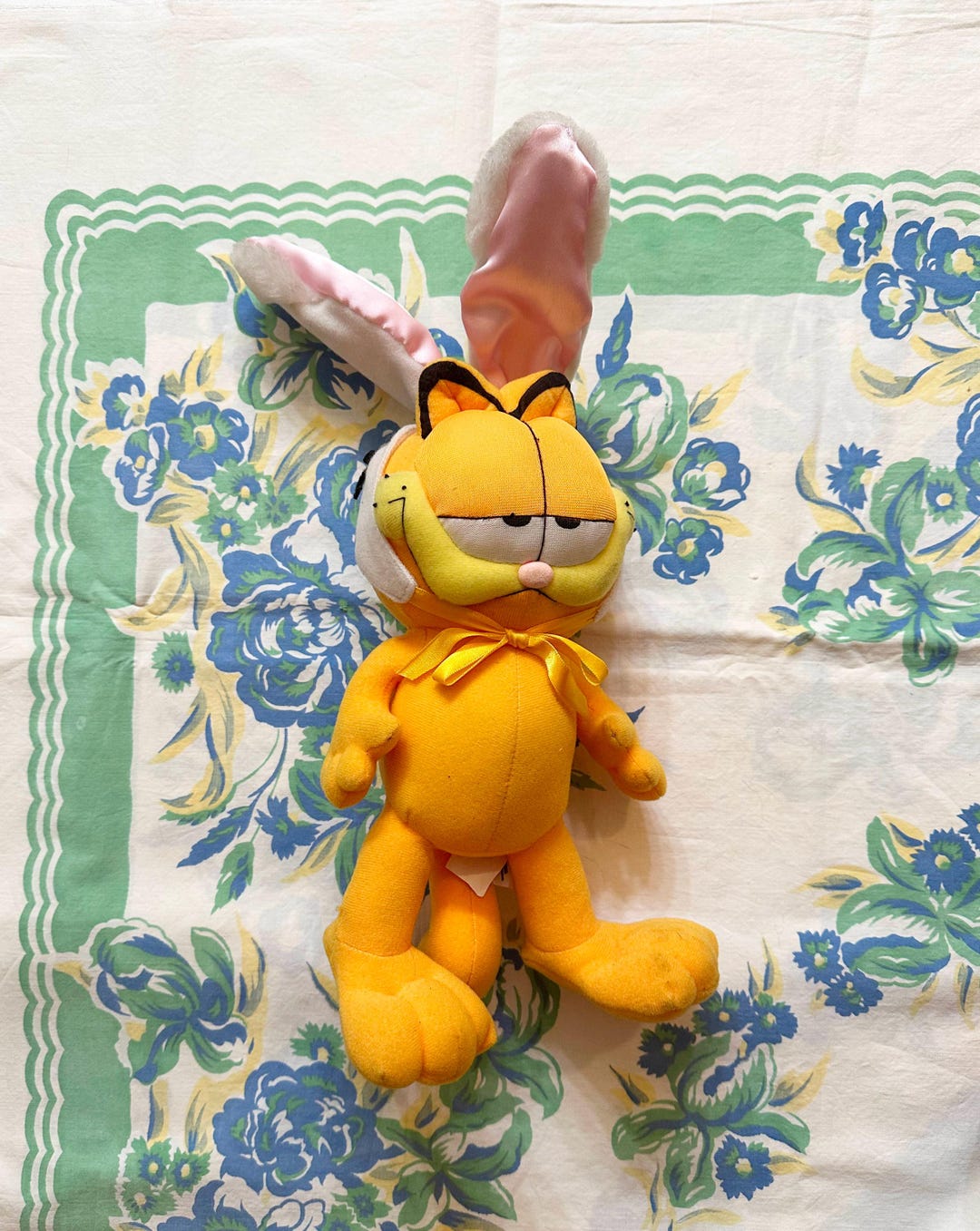 Garfield Stuffed Toy, Garfield With Bunny Ears, by Russell Stover ...
