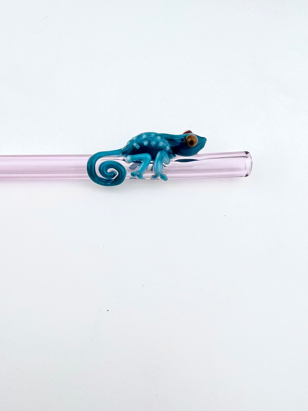 Chameleon on Pink GLASS STRAW Custom Straws Reusable Straws Glass ...