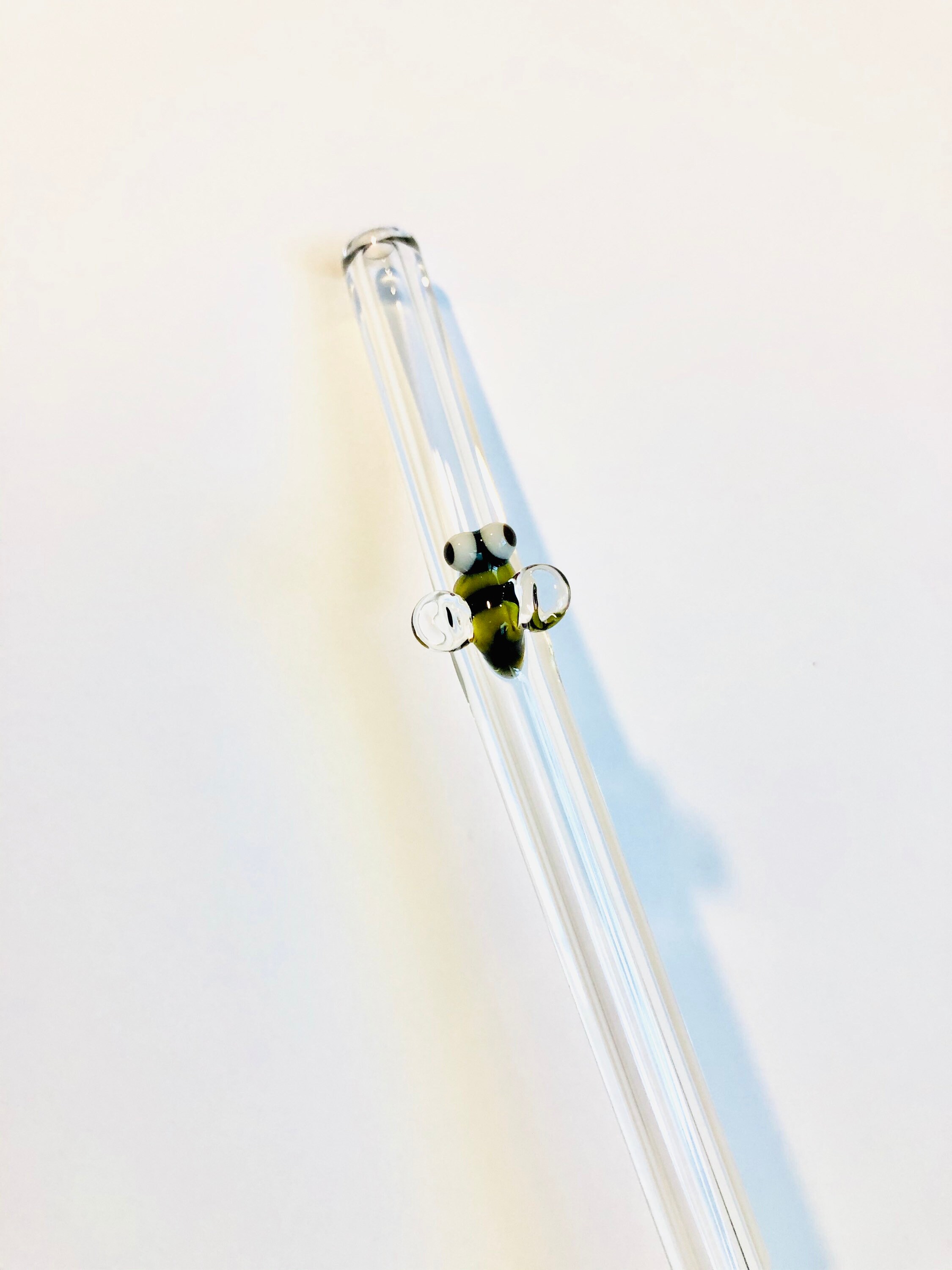 BEE GLASS STRAW - Custom Straws | Reusable Straw | Glass Straws | Bee ...