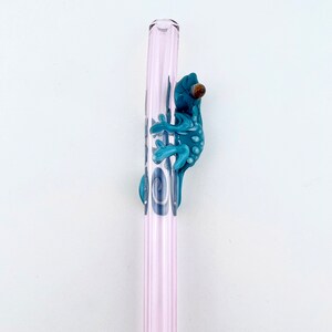 Chameleon on Pink GLASS STRAW - Custom Straws | Reusable Straws | Glass ...