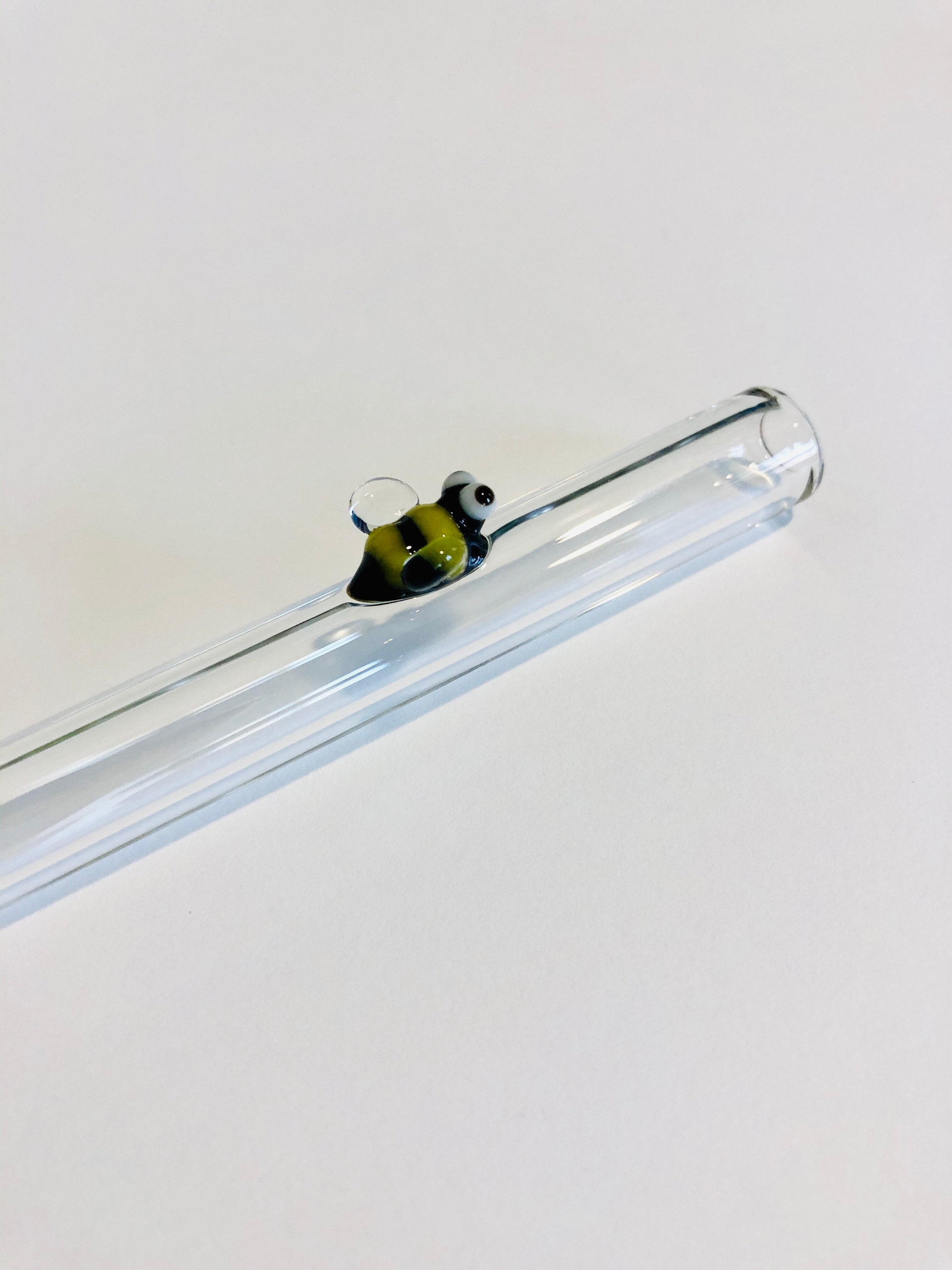 BEE GLASS STRAW - Custom Straws | Reusable Straw | Glass Straws | Bee ...