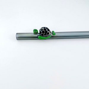 TURTLE on Gray GLASS STRAW Reusable Straws Glass Straws Sustainable ...