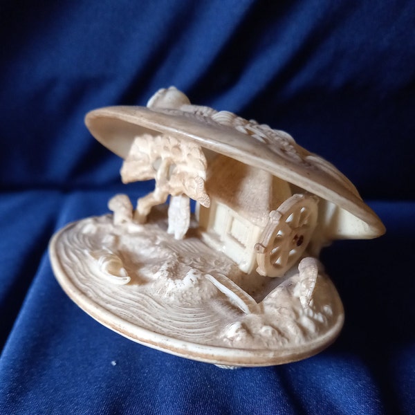 Japanese Netsuke - Etsy