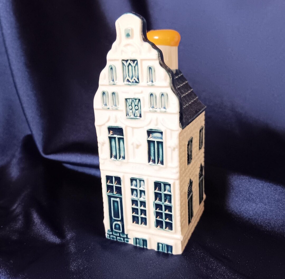 KLM House 10, Blue Delfts, Dutch House, Canal House, KLM Decanter ...
