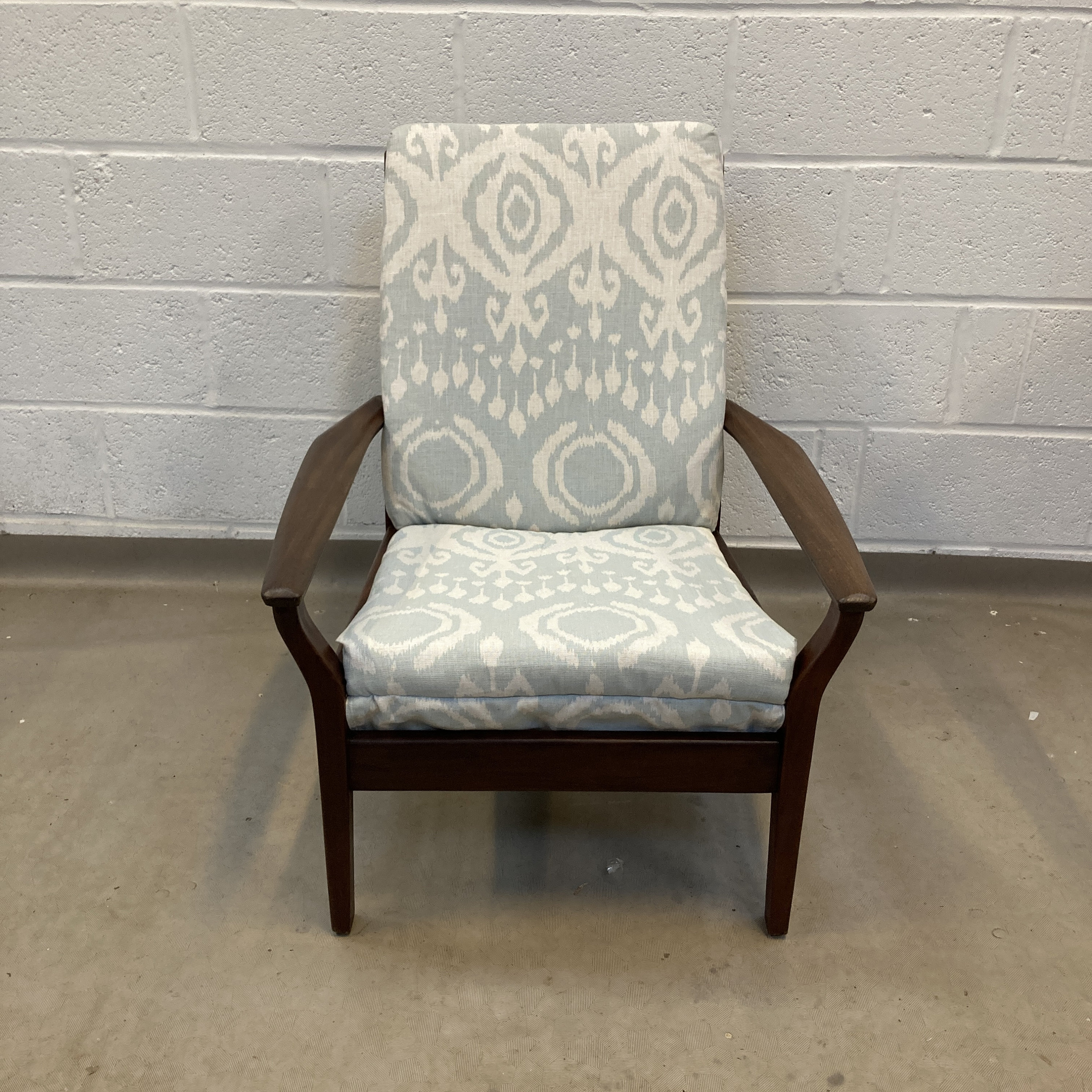 Cintique armchair store