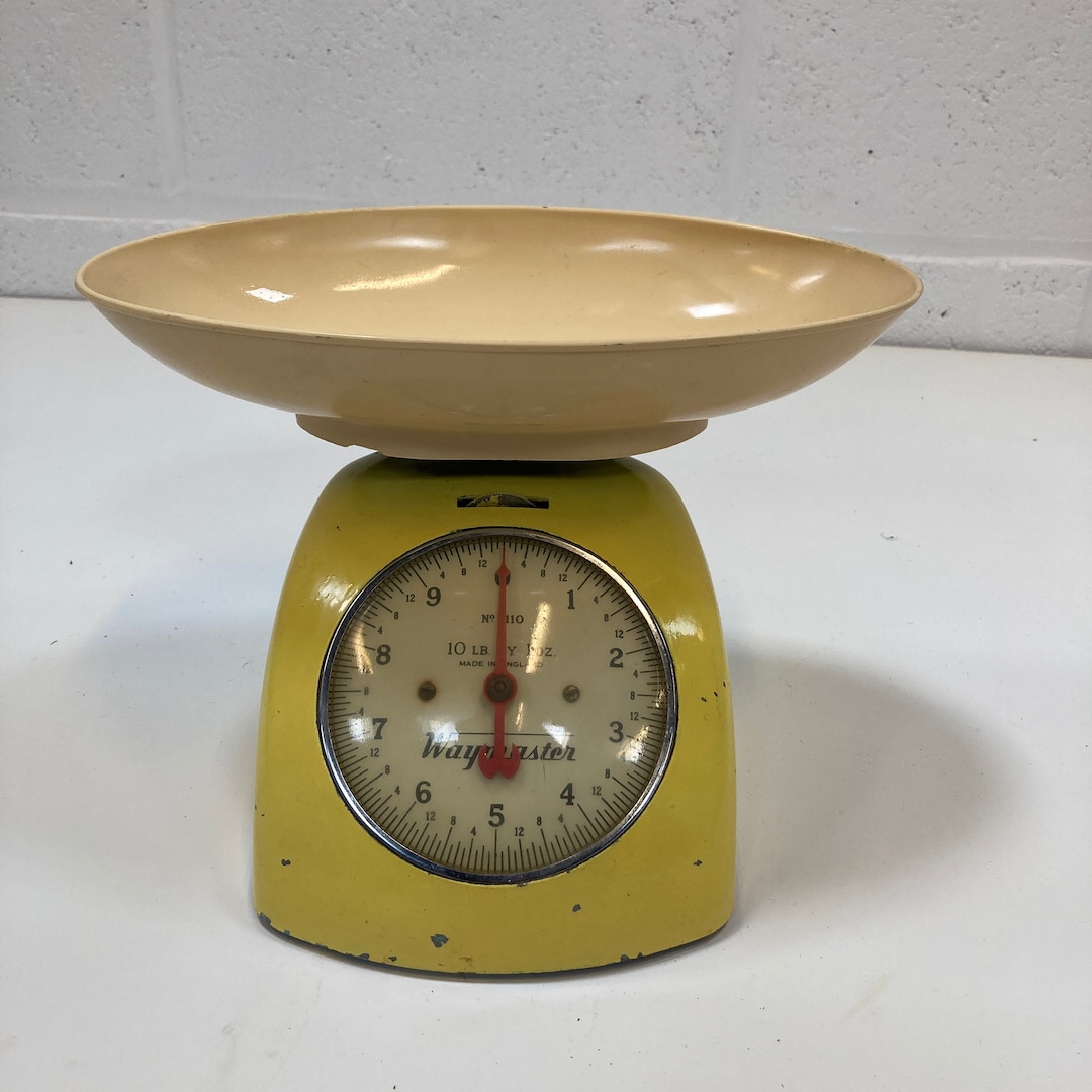 A Set of 1950s Yellow Waymaster Vintage Scales - Etsy