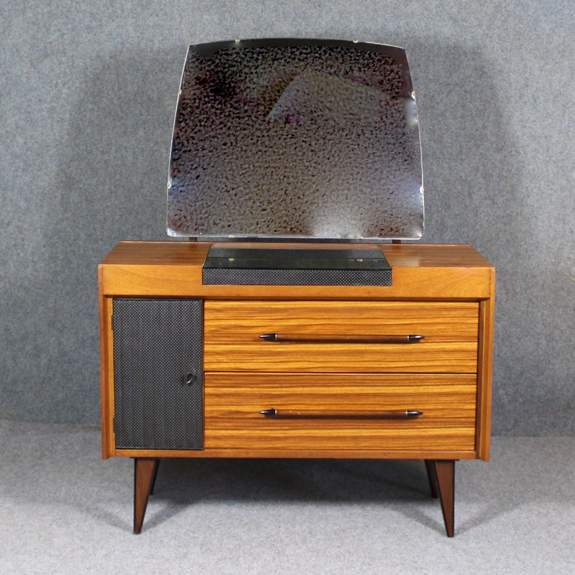 A 1960s Lebus Link Dressing Table - Etsy