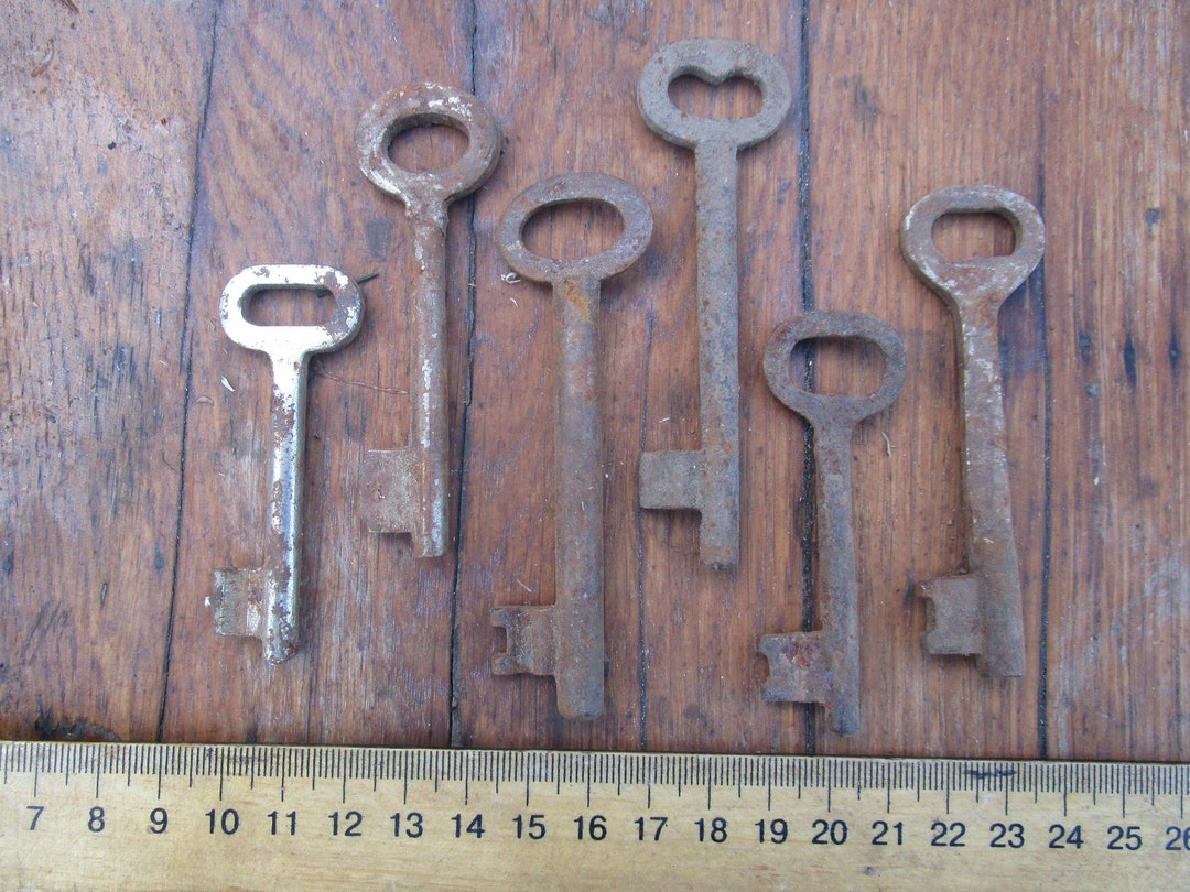 Set of 6 Vintage Keys - Authentic Keys - Vintage Metal Keys - Antique ...