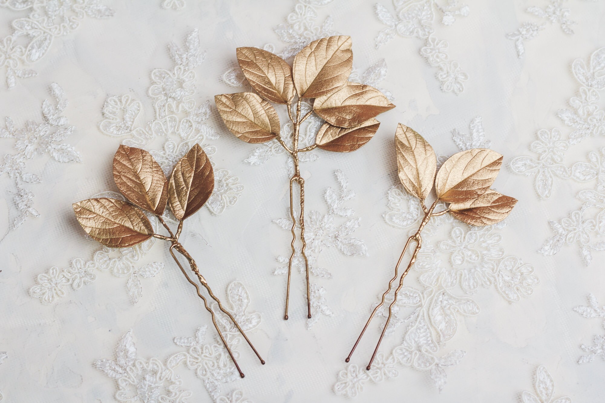 Gold leaf hair pins set Bridal hair piece Fall Wedding hair | Etsy