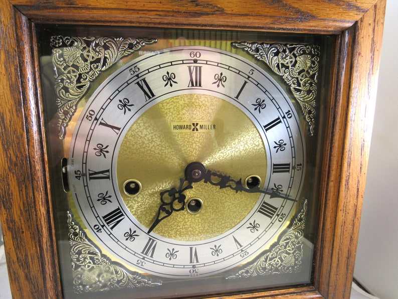 Vintage 1990's Howard Miller Mantel Clock, Key Wind W/ West Minister ...