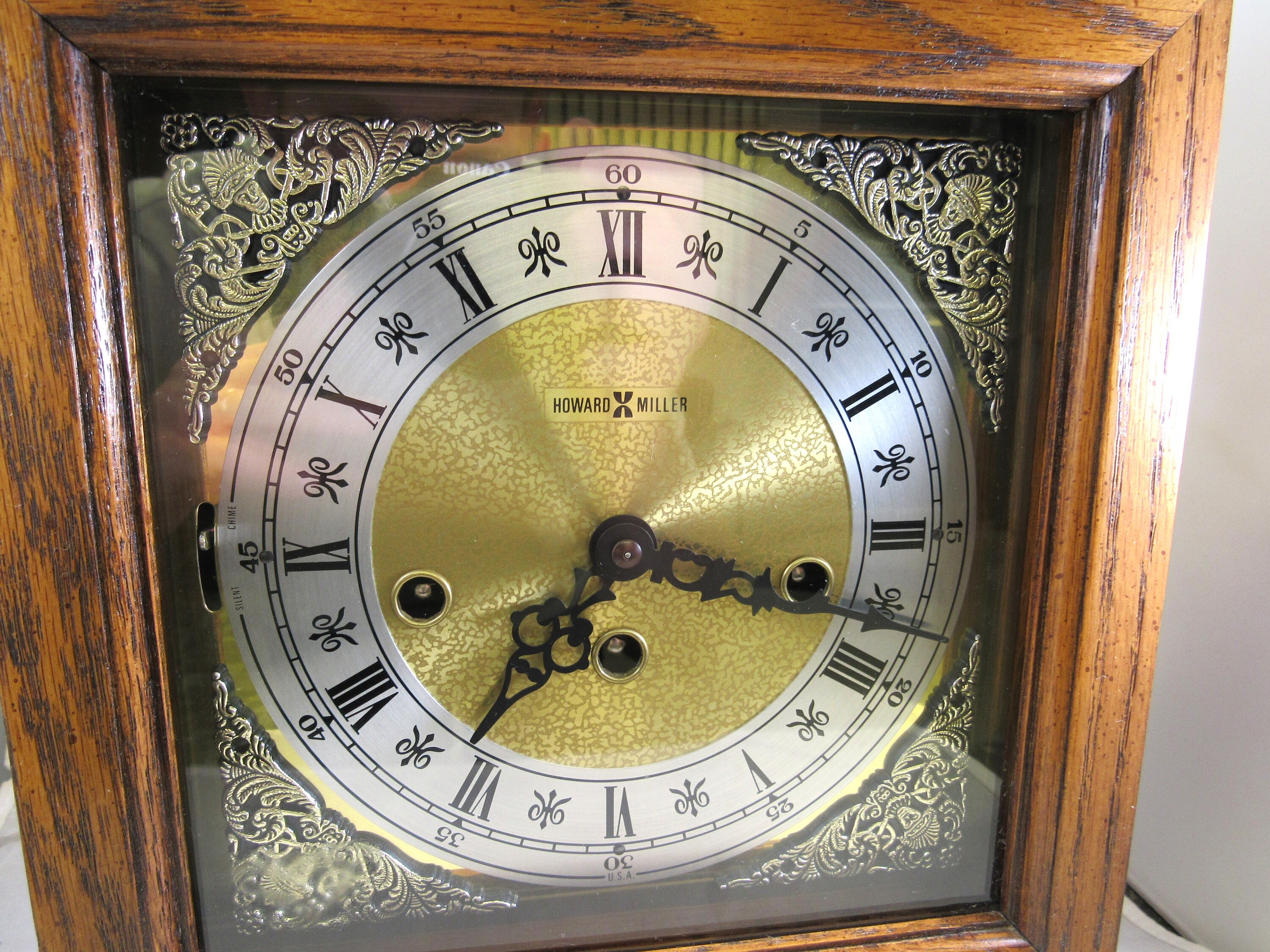 Vintage 1990's Howard Miller Mantel Clock, Key Wind W/ West Minister ...