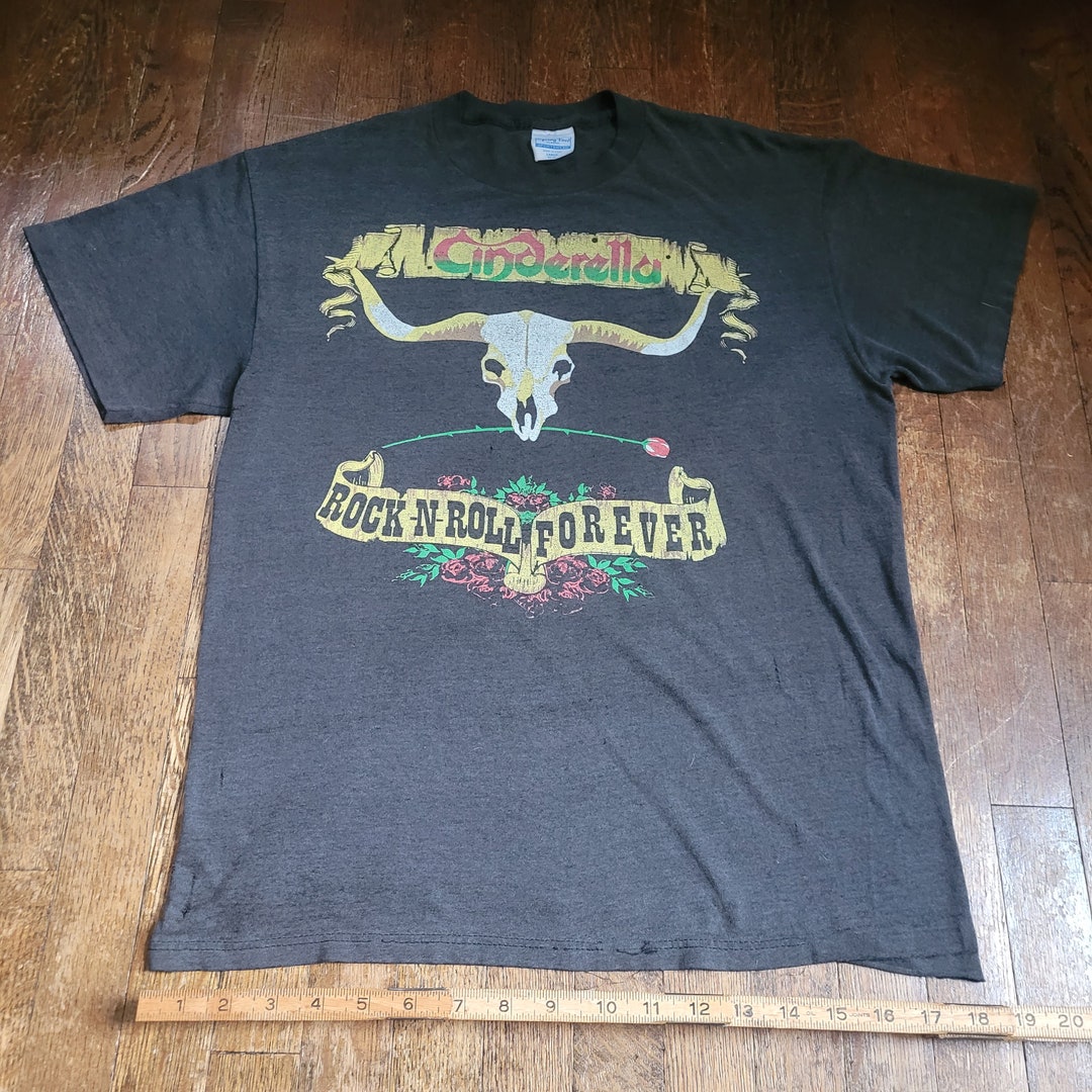 VINTAGE 1988-89 CINDERELLA Long Cold Winter Tour SHIRT Size Large - Etsy VINTAGE 1988-89 CINDERELLA Long Cold Winter Tour SHIRT Size Large - Etsy