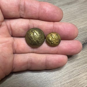 AntiqueButtonsnGlass - Etsy