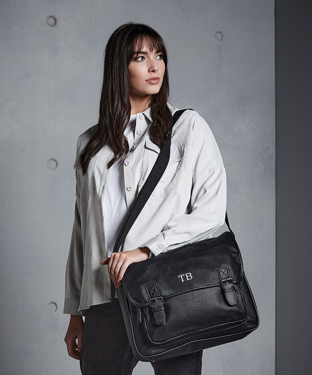 Personalized Leather-look Laptop Messenger Bag: Business Meeting ...