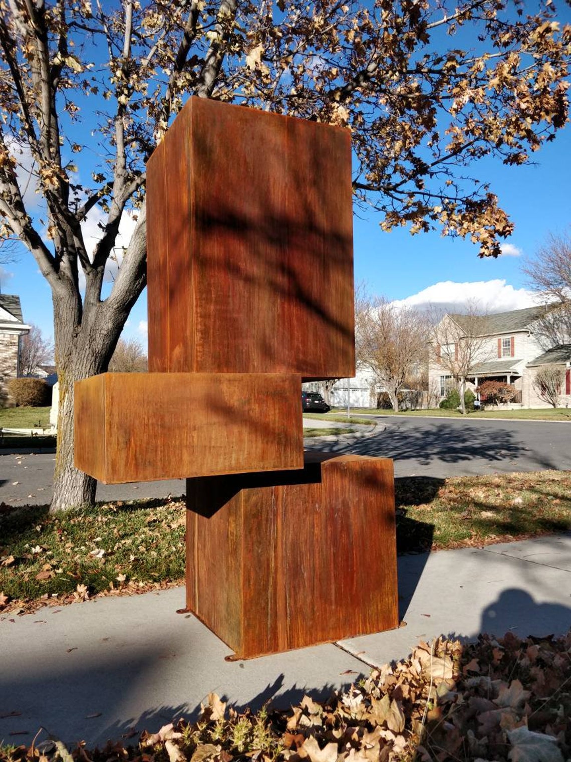 Balanced: Abstract Geometric Metal Sculpture. Modern Outdoor Decor ...