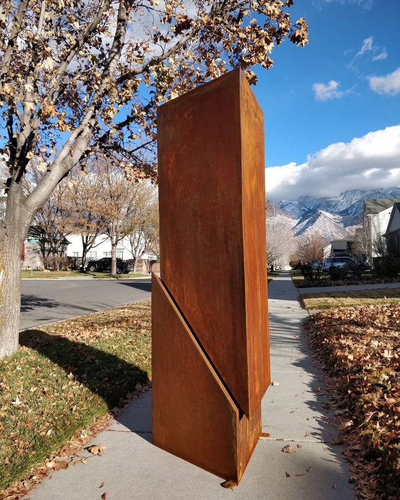 Levitation: Abstract Geometric Metal Sculpture. Modern Outdoor Decor ...