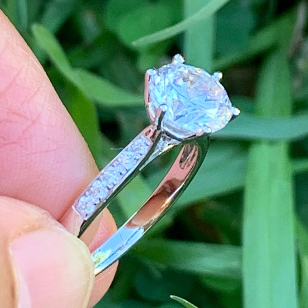 White Gold Synthetic Diamond Ring: Simulated Diamond Rings Australia ...