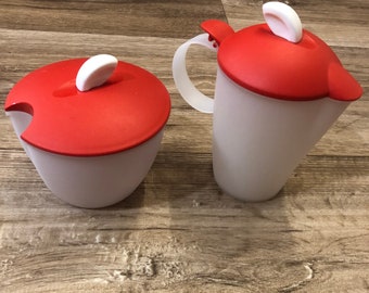 Vintage Tupperware. Sugar and Creamer Set. White With Blue Lids - Etsy