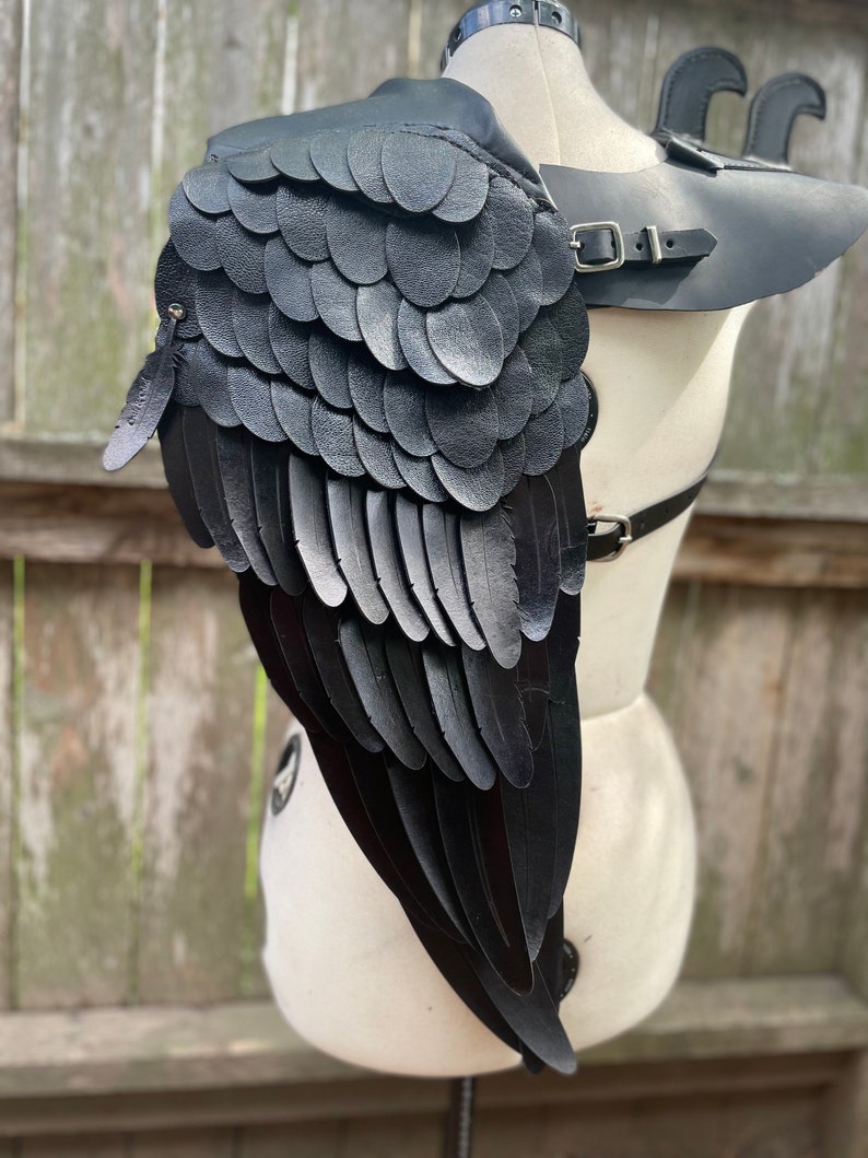 Raven Female Leather Armor Wing and Pauldron Leather Wing - Etsy Australia