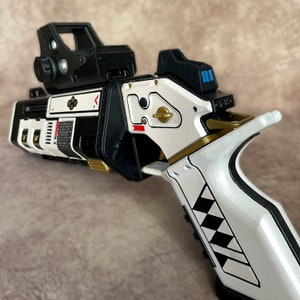 Mozambique Impulse Fire Apex Legends Cosplay Prop - Etsy