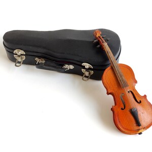 Vintage Miniature Violin With Case, Hand Made Miniature Wooden Violin 6 ...