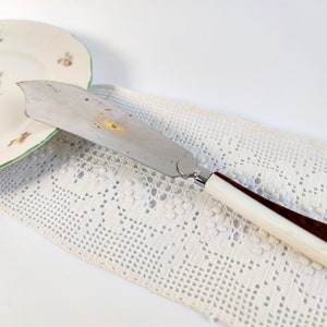 German Art Deco Bakelite Cake Knife / Cake Server, Germany 1930s Etched ...