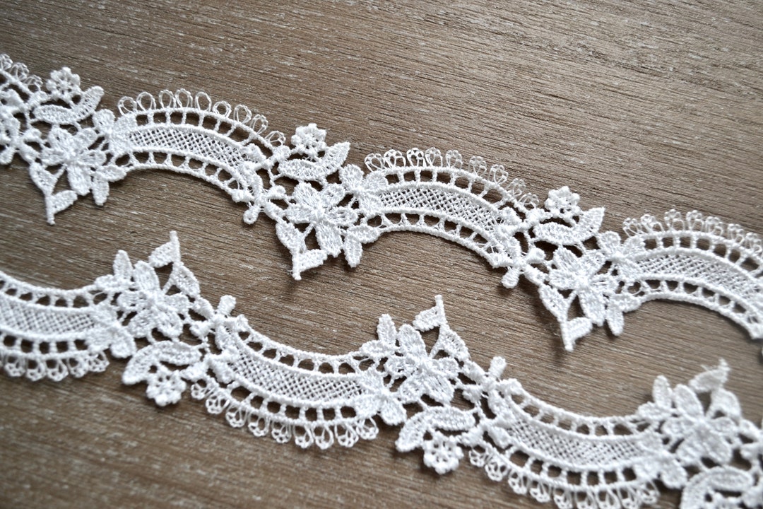 White Lace Trim, Vintage Lace, Shabby Chic Lace, Scallop Border Lace ...