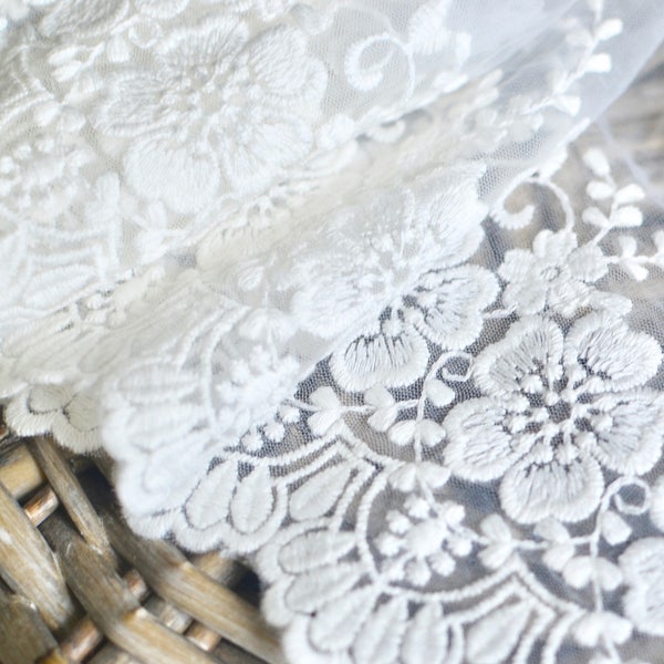 White Lace Fabric - Etsy