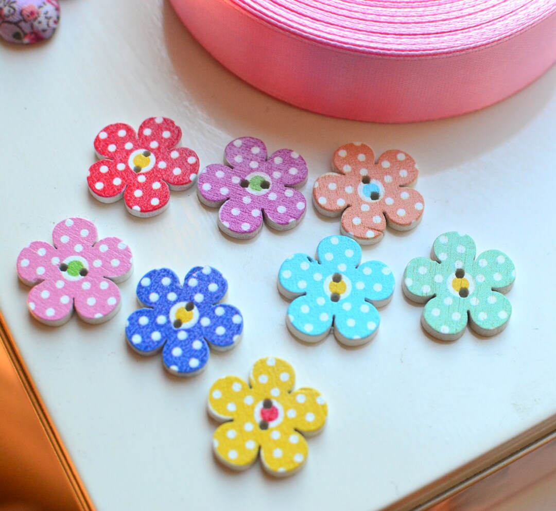 5 Polka Dots Buttons Wood Button Cute Button Floral Button - Etsy