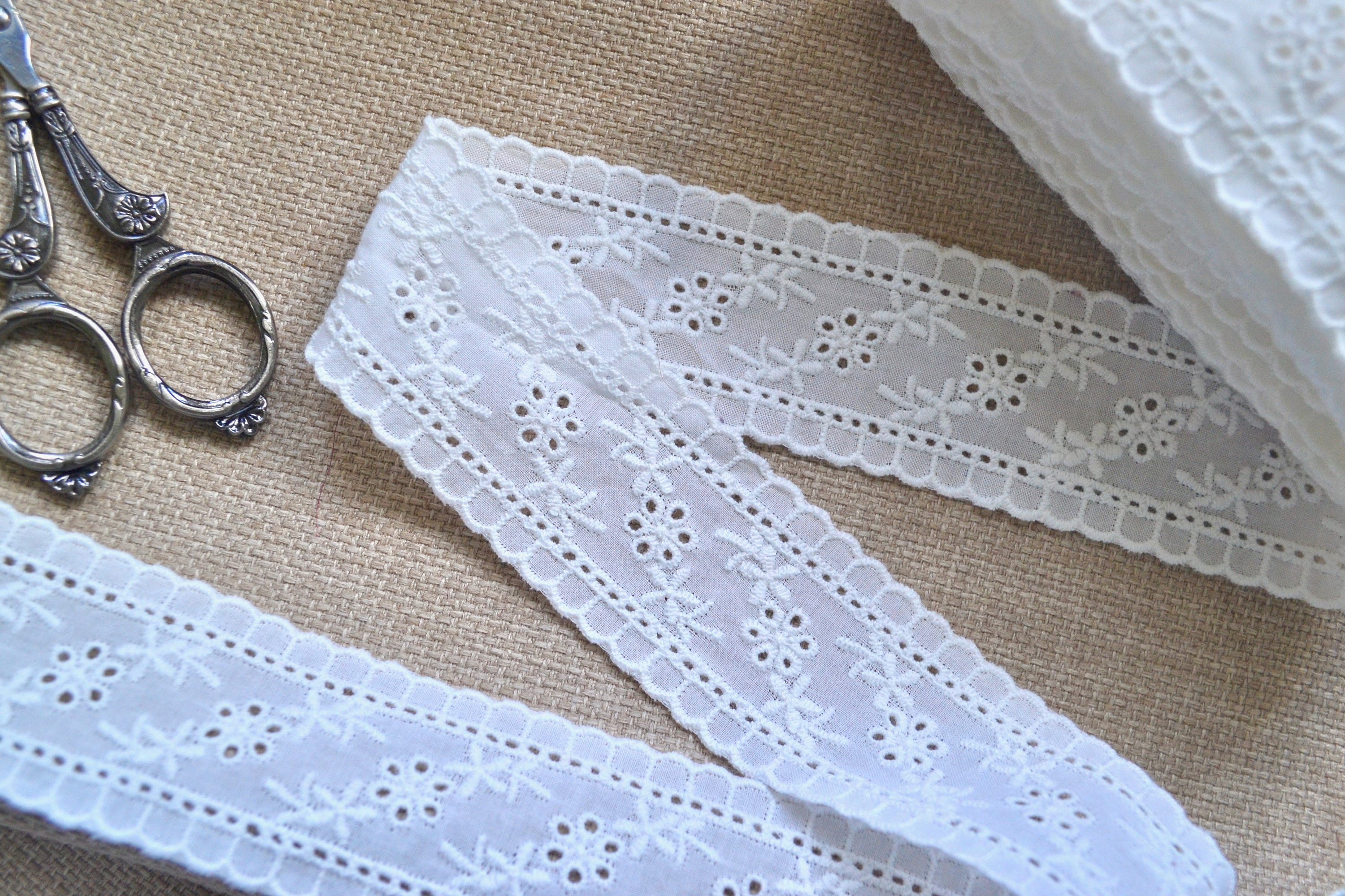 White Cotton Lace White Eyelet Lace Embroidered Lace White | Etsy