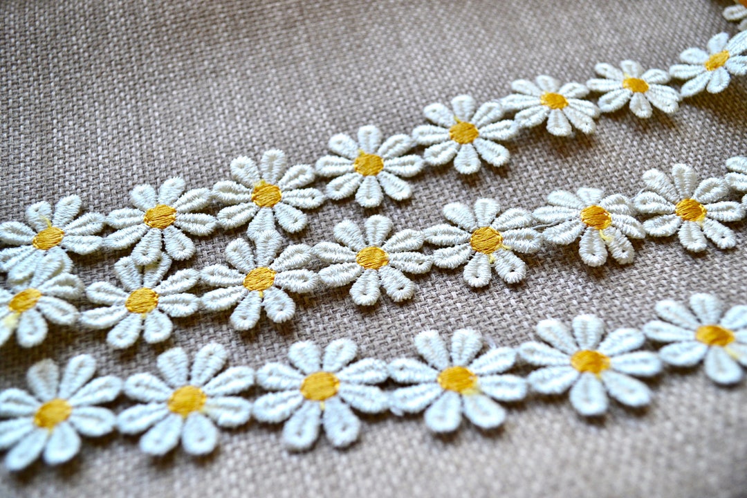 Daisy Trim, Daisy Lace Trim, off White Lace Trim, Daisy Trimming, Daisy ...