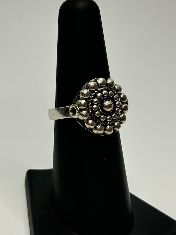 Vintage Sterling Silver Historic Charro Button Ring - Gem