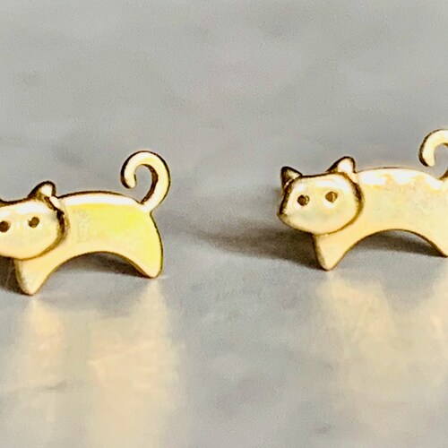 14K Solid Gold Stud Earrings Cat Studs TGE40009 - Etsy