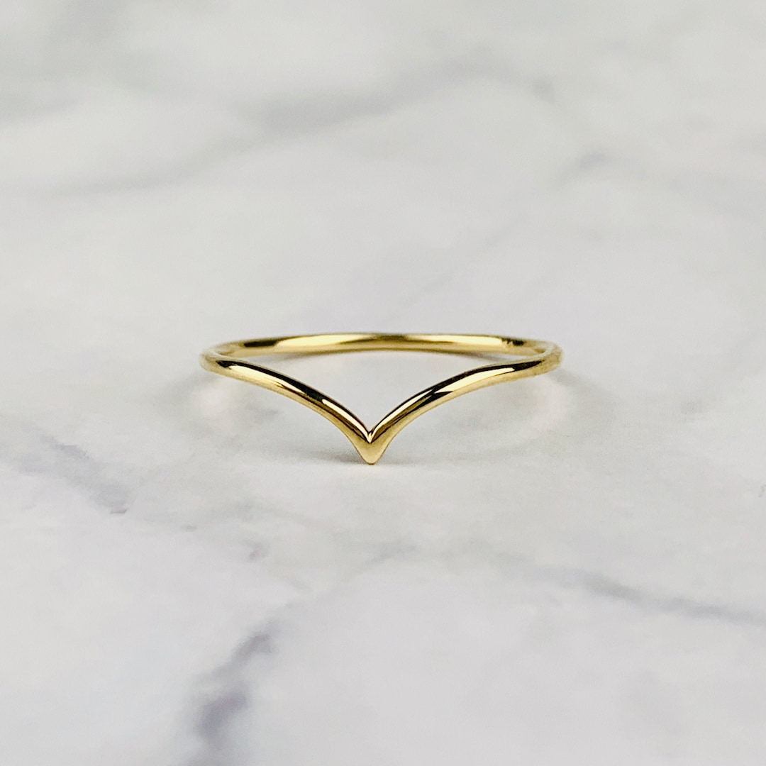14K Solid Gold Wishbone / Chevron / V Stackable Ring - Size 6-7 US - Etsy