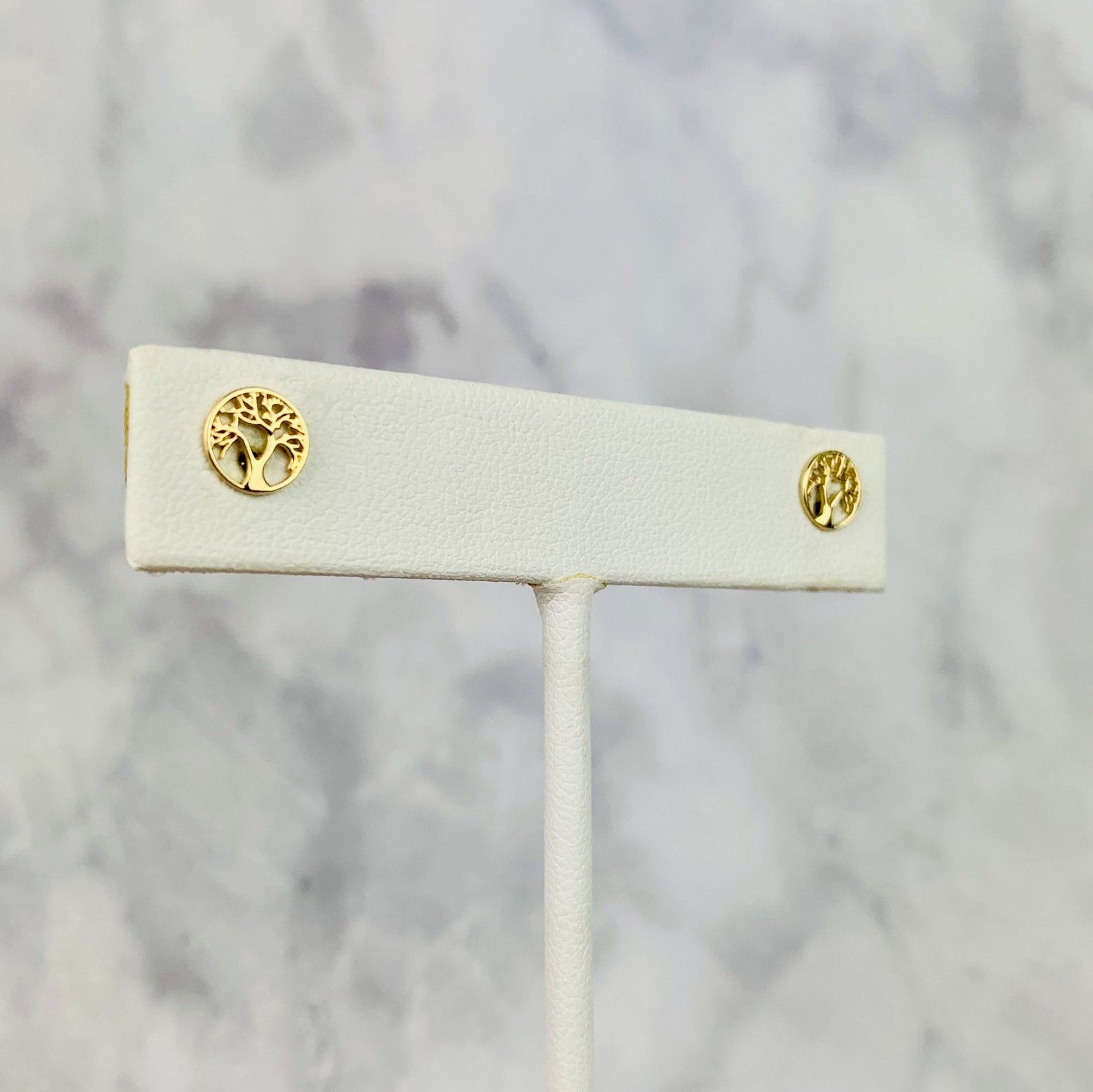 14K Solid Gold Tree of Life Stud Earrings - Etsy