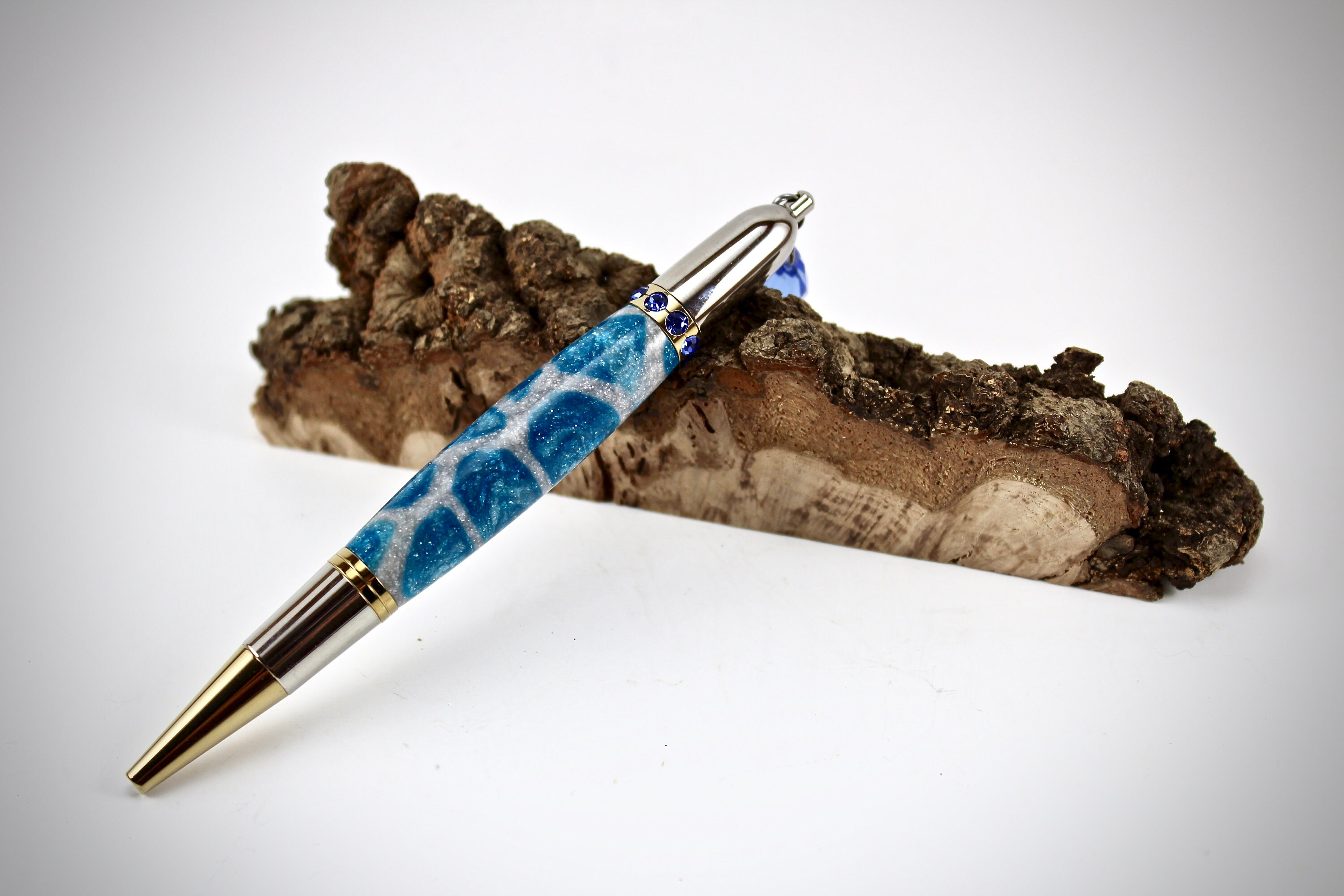 Blue Charm Diva Pen in Blue and White Giraffe Pattern Resin - Etsy
