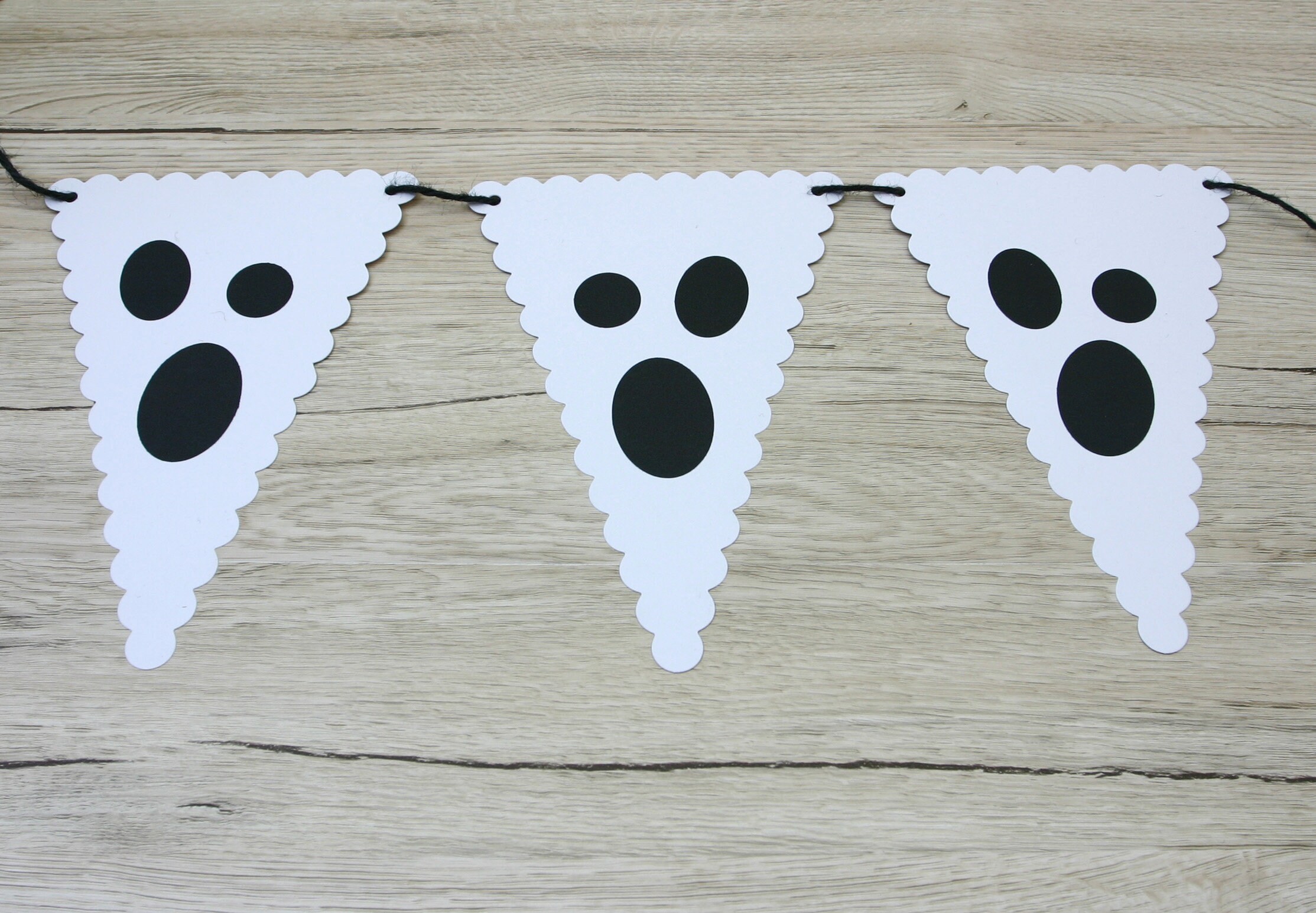 Ghost Garland / Halloween Bunting / Ghost Bunting / Ghostly Garland ...