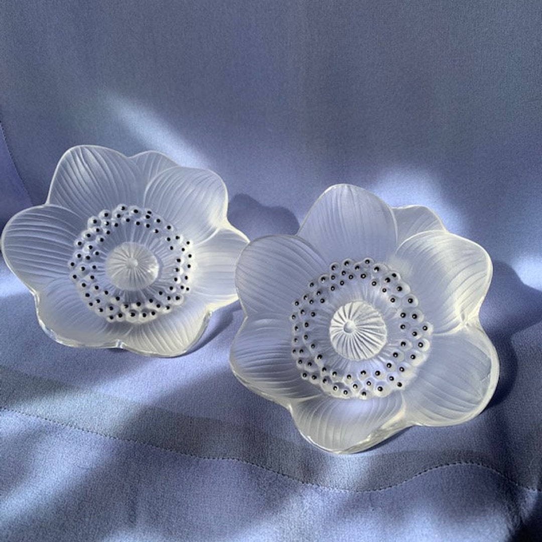 Lalique Crystal Anemone Flowers, Set of 2, French Crystal Paperweight ...