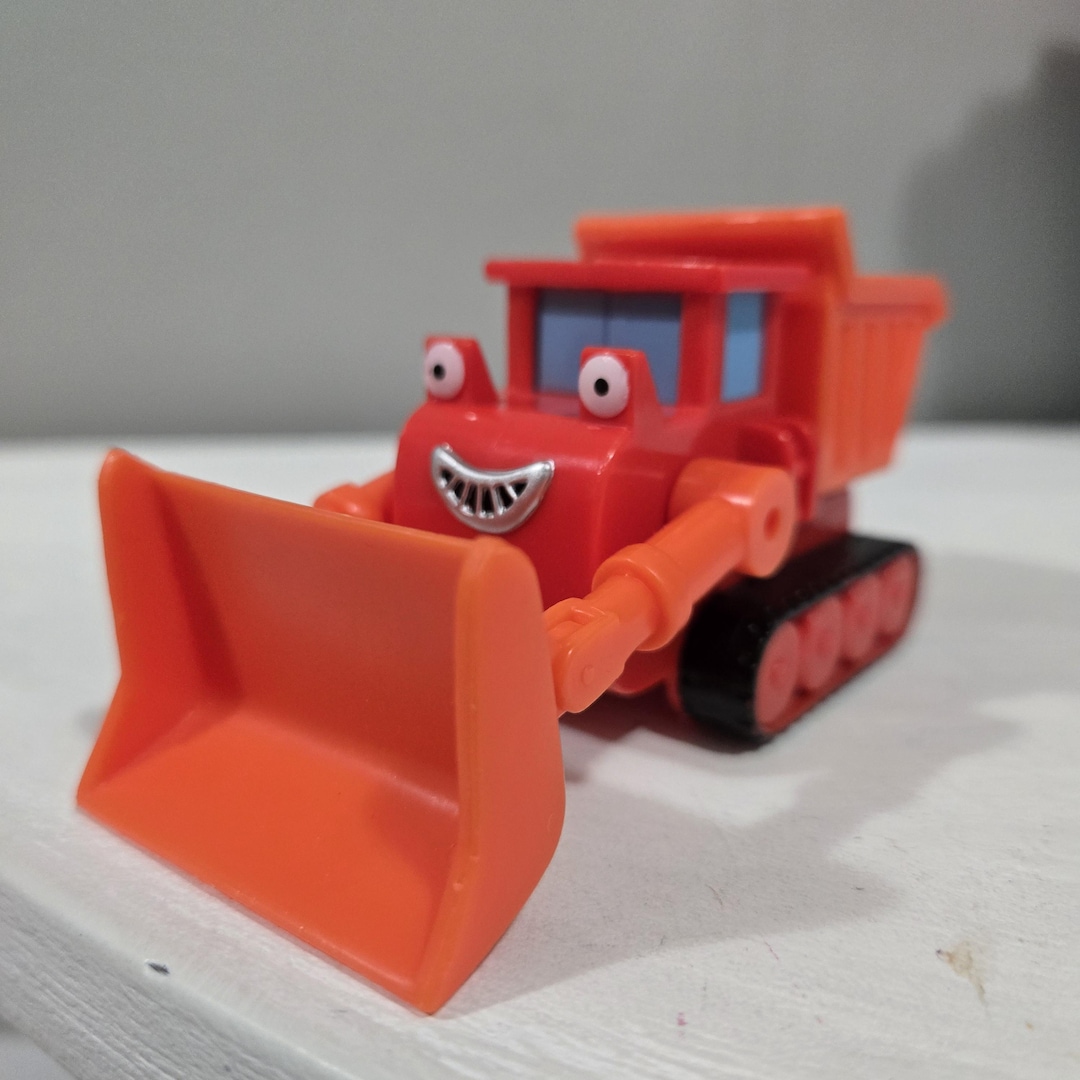 Bob the Builder Toy Vehicle Muck the Truck Red Figure Vintage 2001 - Etsy